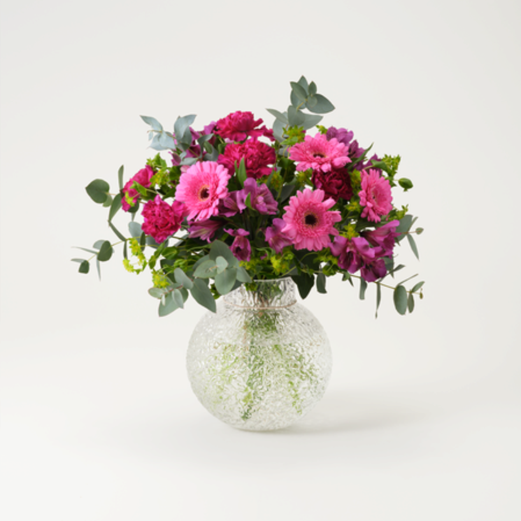 Beställ blommor från Interflora Märsta Blomsterhandel